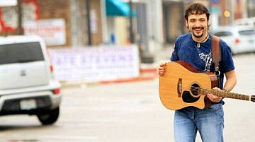 The second fiddle - MC Title